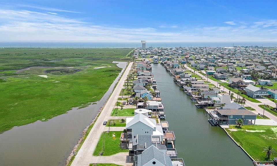 4621 Jolly Roger Rd, Galveston, TX 77554 | MLS #65694947 | Zillow