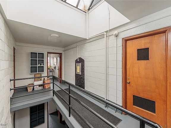 13777 Cedar Rd APT 303, Cleveland, OH 44118 | Zillow