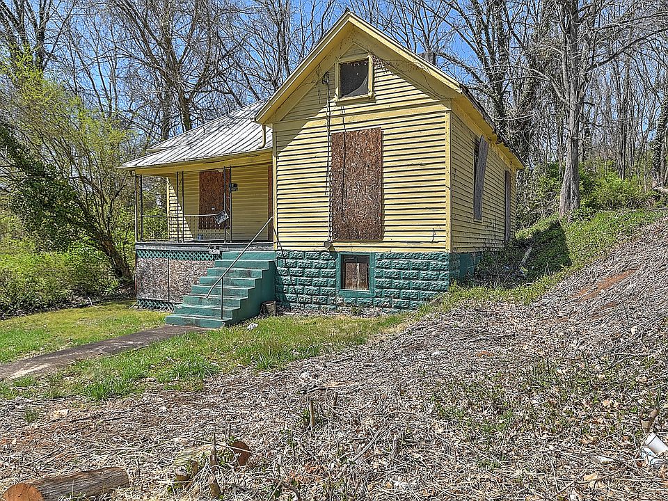 464 Oakview Ave, Bristol, VA 24201 | MLS #9950542 | Zillow