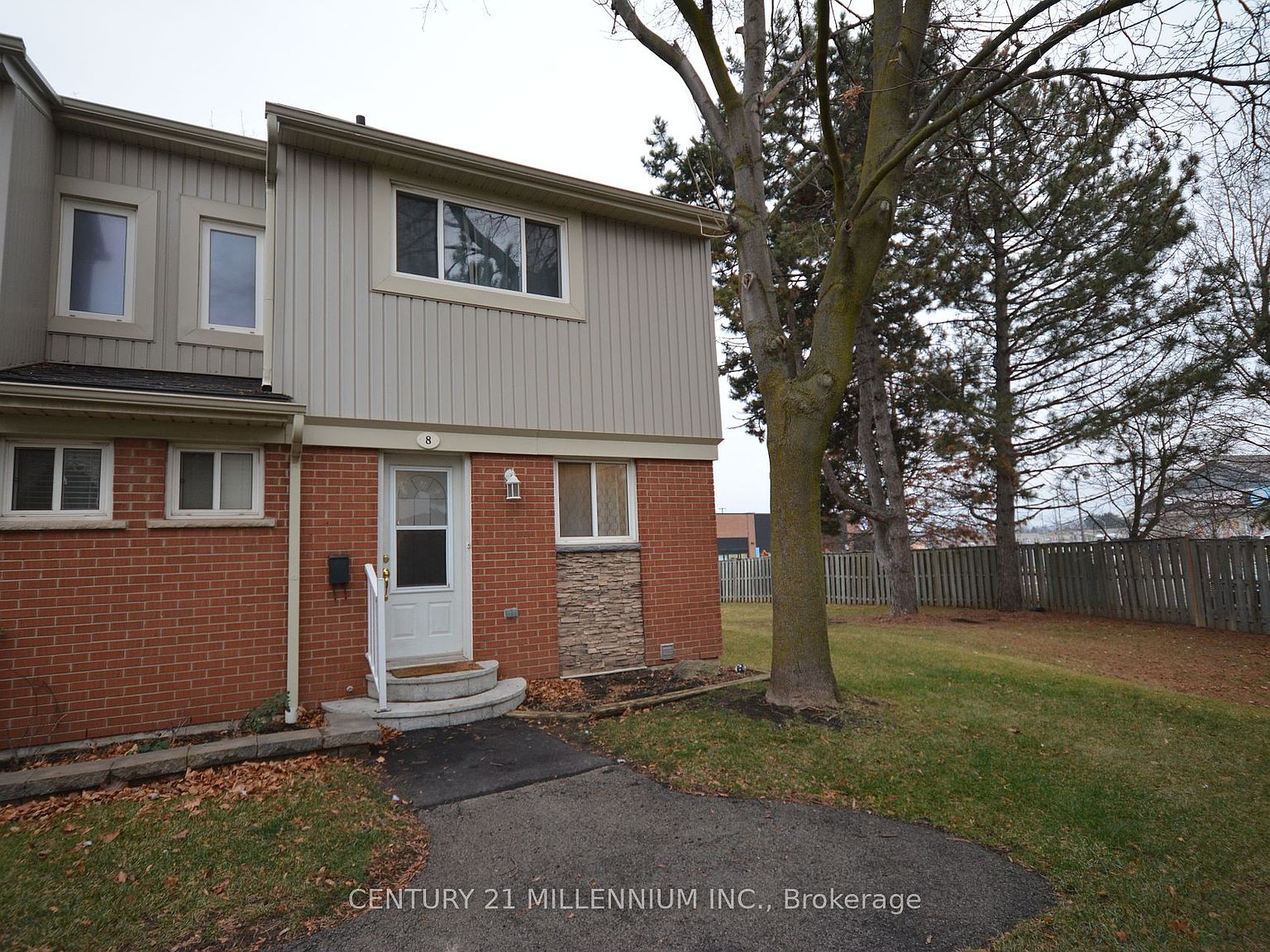 561 Childs Dr #8, Milton, ON L9T 3Z1 | MLS #W7341068 | Zillow