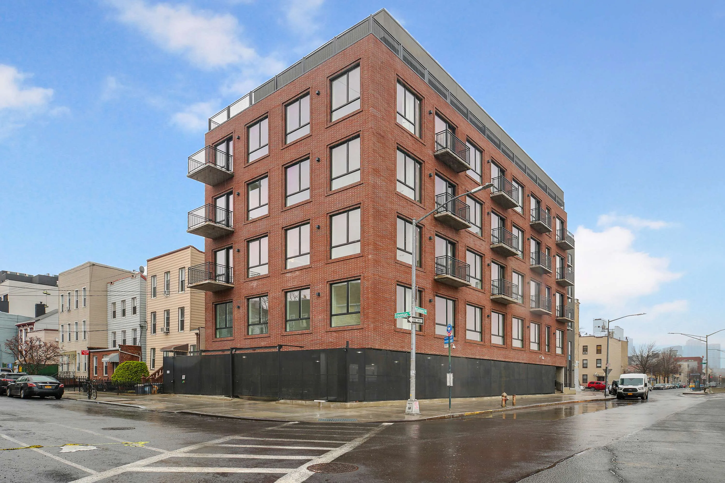 215 Freeman Street #CPH in Greenpoint, Brooklyn | StreetEasy