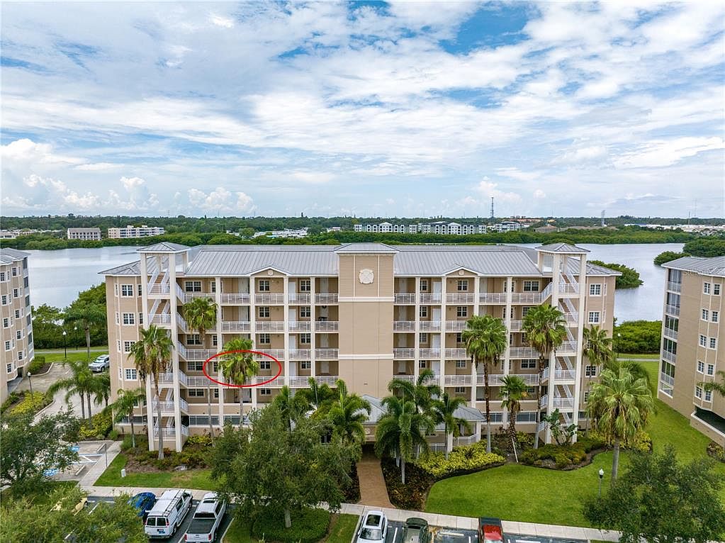 7040 Key Haven Rd APT 302, Seminole, FL 33777 | Zillow