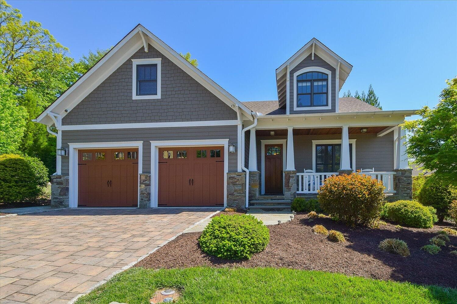 6051 Roycroft Dr, Roanoke, VA 24018 | Zillow