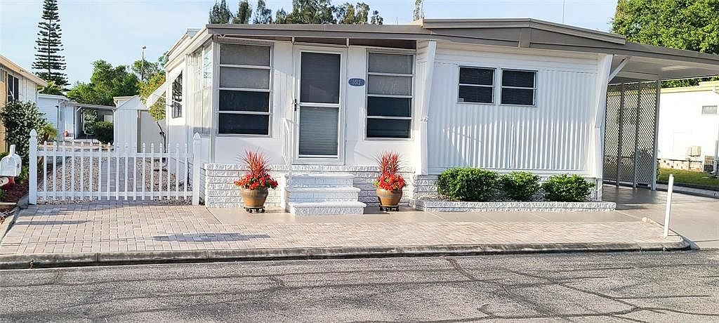 3512 Kauna Point Dr, Holiday, FL 34691 | Zillow