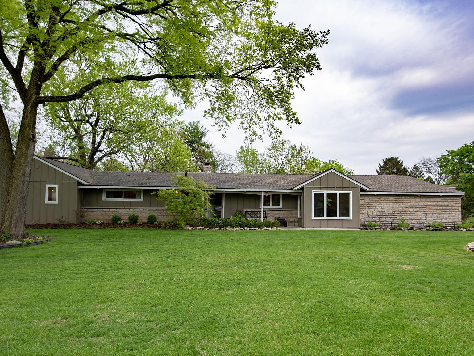 4200 Dublin Rd, Columbus, OH 43221 | Zillow