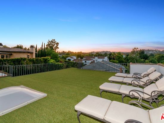 10401 Wyton Dr, Los Angeles, CA 90024 | MLS #21742160 | Zillow