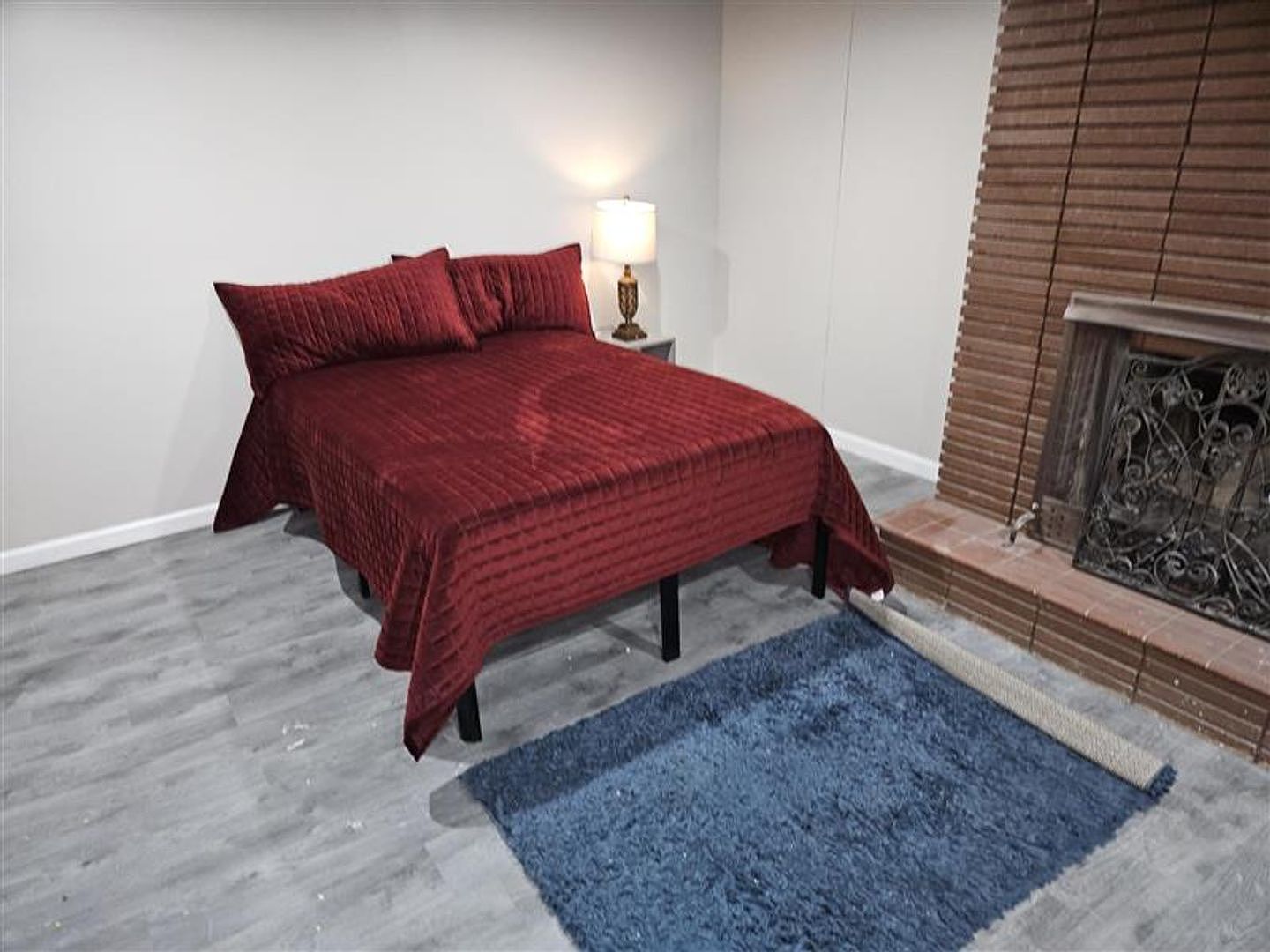 819 Thatcher Ave # 1 br / 1.0 ba, $700, Saint Louis, MO 63135 | Zillow