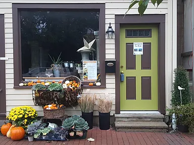 8 E Main St Clinton NJ | Zillow