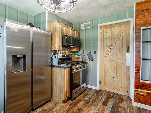 2970 W Bunkum Rd, Rensselaer, IN 47978 | Zillow