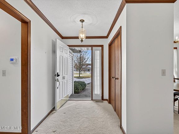 702 Fairway Ln, Wauseon, OH 43567 | Zillow