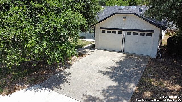 5834 Misty Glen, San Antonio, TX 78247 | MLS #1791787 | Zillow