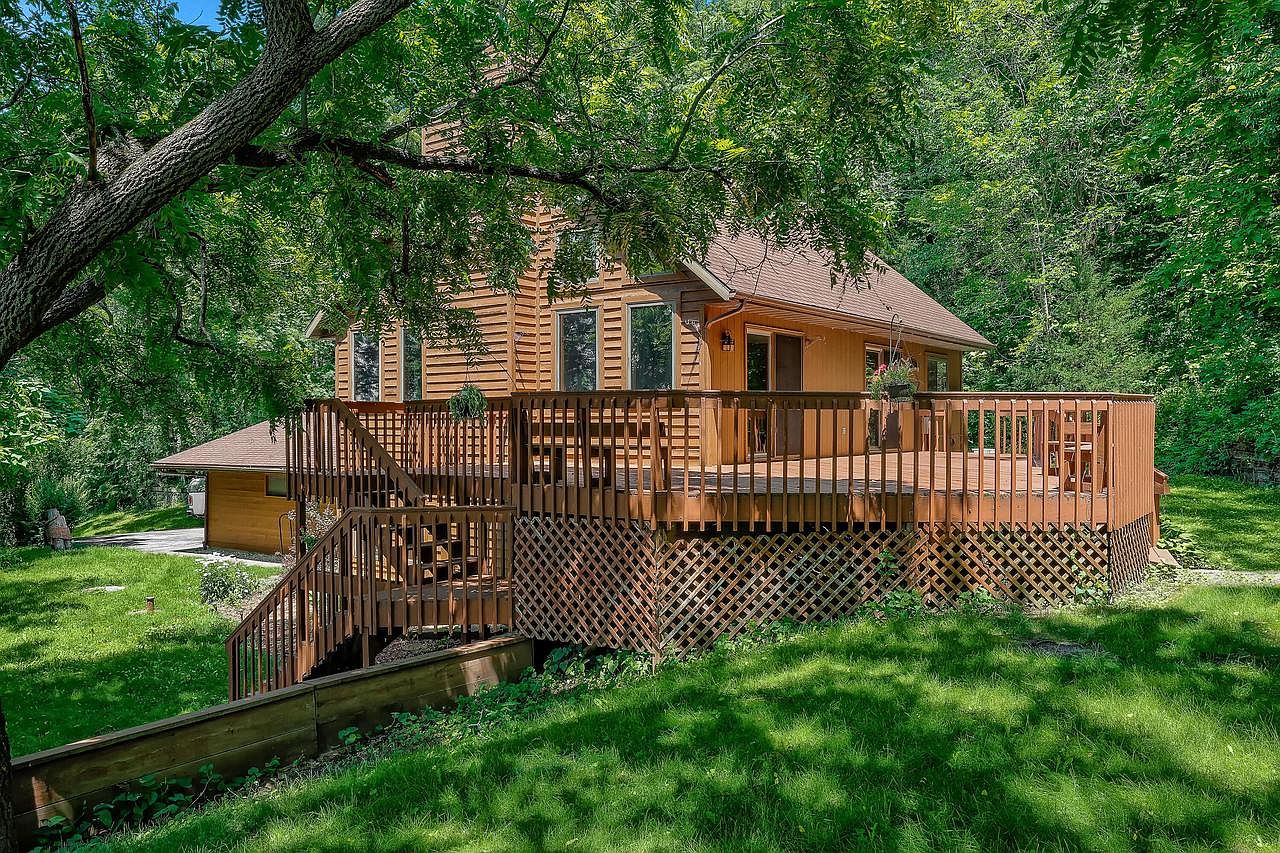 N2324 State Highway 35, Stoddard, WI 54658 | Zillow