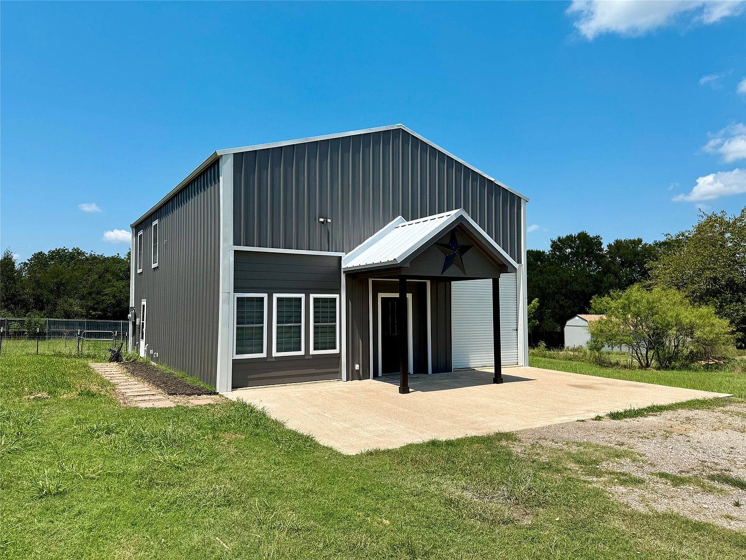 608 Mason Dr, Kemp, TX 75143 | Zillow