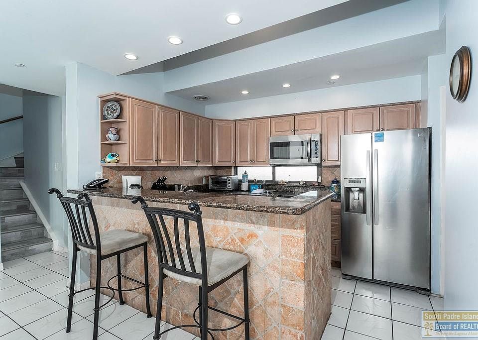 Saida Royale - 400 Padre Blvd South Padre Island TX | Zillow