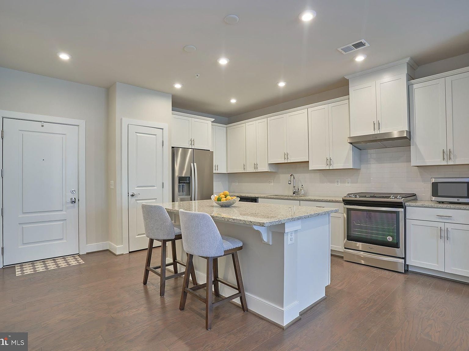 2319 Field Point Rd Unit 103 Herndon Va 20171 Zillow
