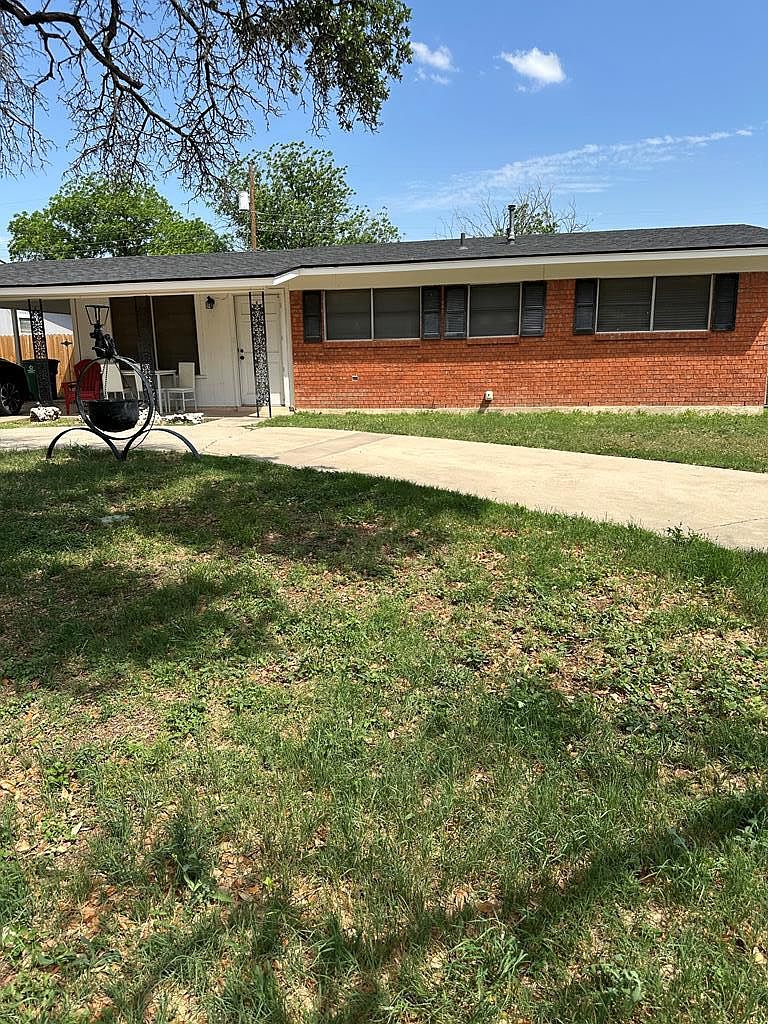 248 N Oxford Dr, San Angelo, TX 76901 | MLS #127210 | Zillow