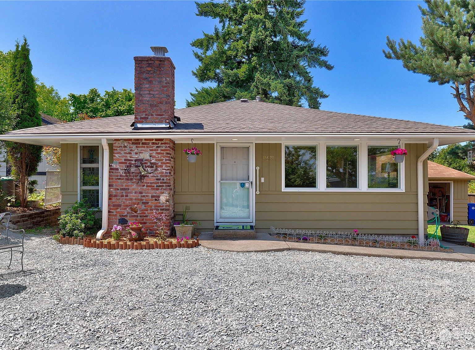11621 25th Avenue S, Seattle, WA 98168 | MLS #2137984 | Zillow