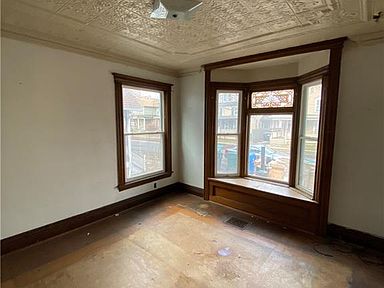 84 Alexander St, Rochester, NY 14620 | Zillow