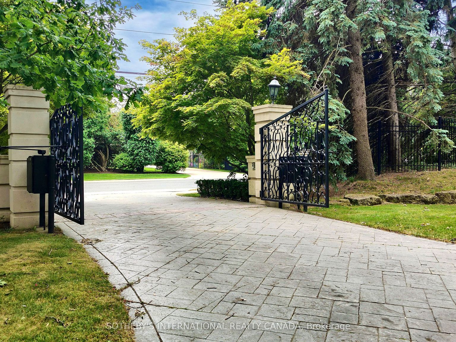 52 Post Rd, Toronto, ON M3B 1H8 | Zillow