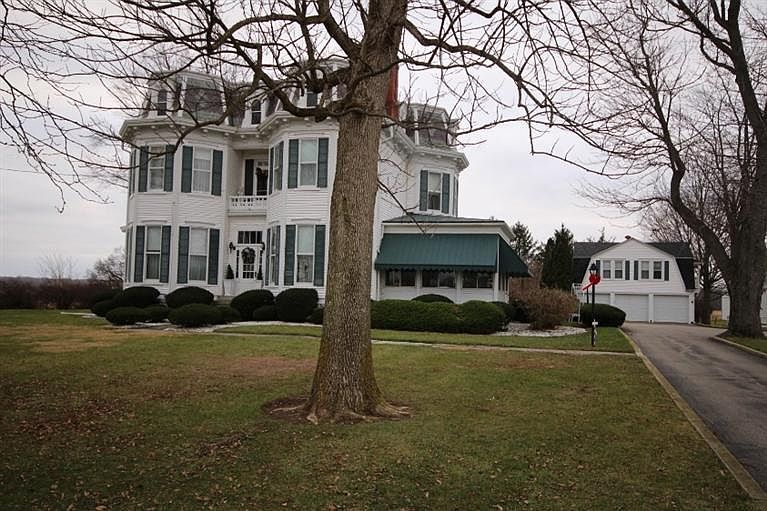 1318 S State Route 202, Troy, OH 45373 | Zillow