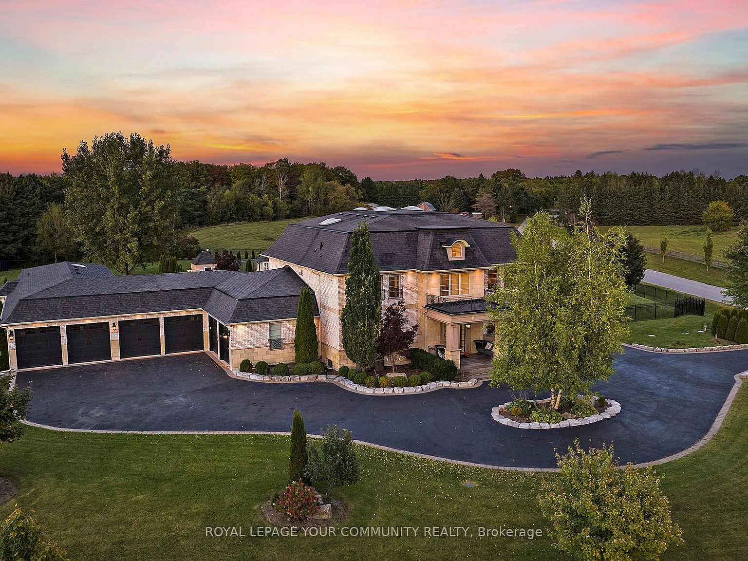 111 Lake Woods Dr, Whitchurch Stouffville, ON L4A 1P1 | MLS #N7040770 ...