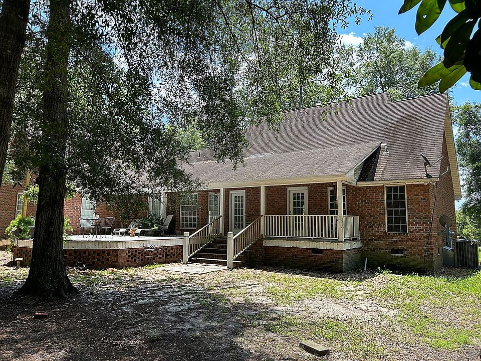 301 Sophronia St, Nichols, SC 29581 | Zillow