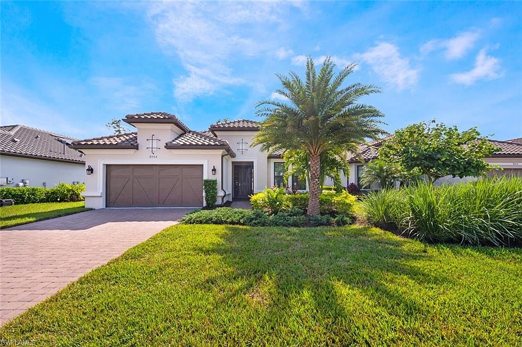 8664 Dilillo Ct, Naples, FL 34119 | MLS #223081407 | Zillow