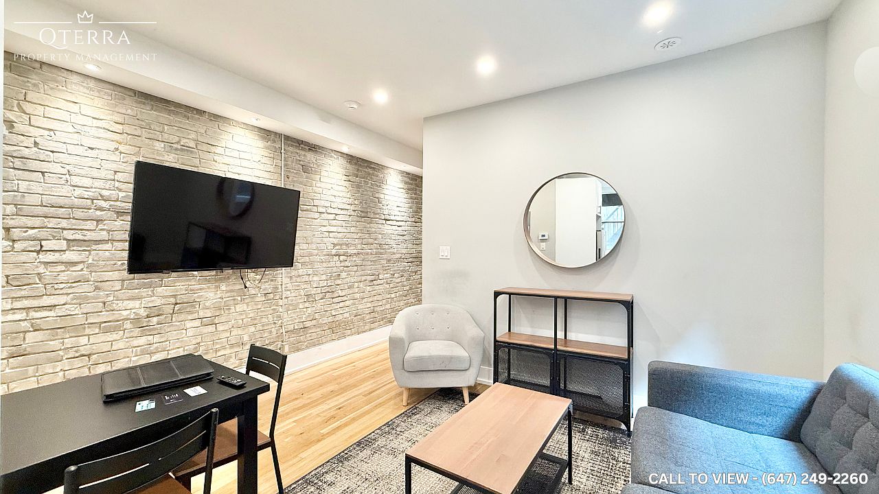 216 Seaton St #2, Toronto, ON M5A 2T4 | Zillow