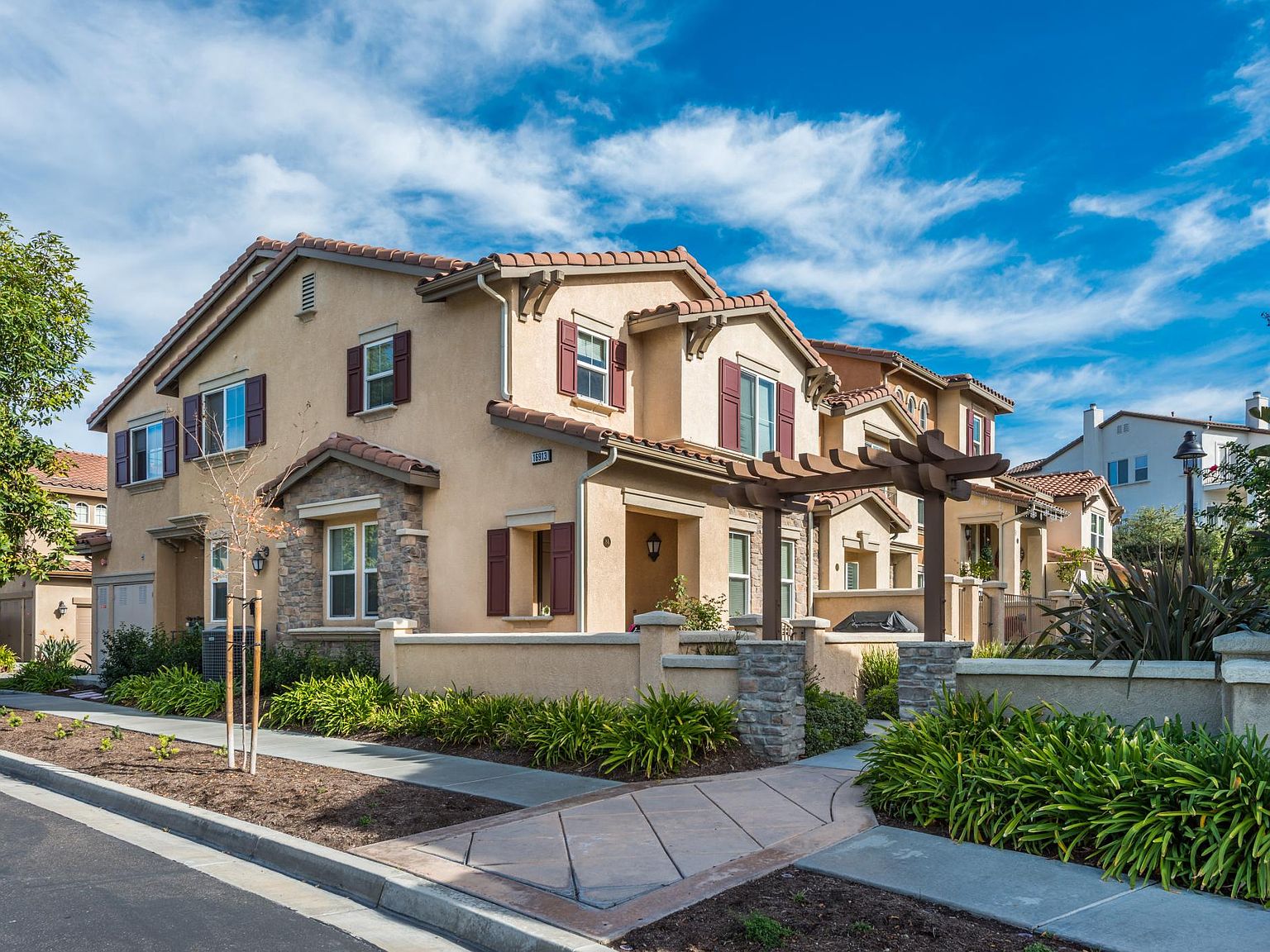 16913 New Rochelle Way UNIT 83, San Diego, CA 92127 | Zillow