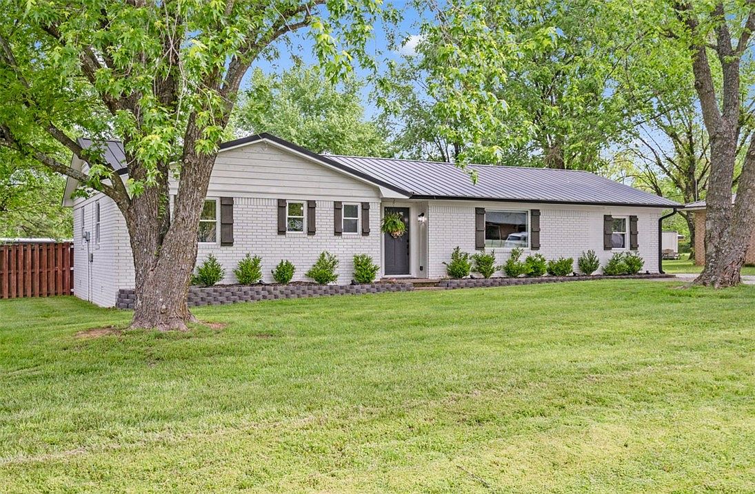 260 Jay Ave, Elkins, AR 72727 | Zillow