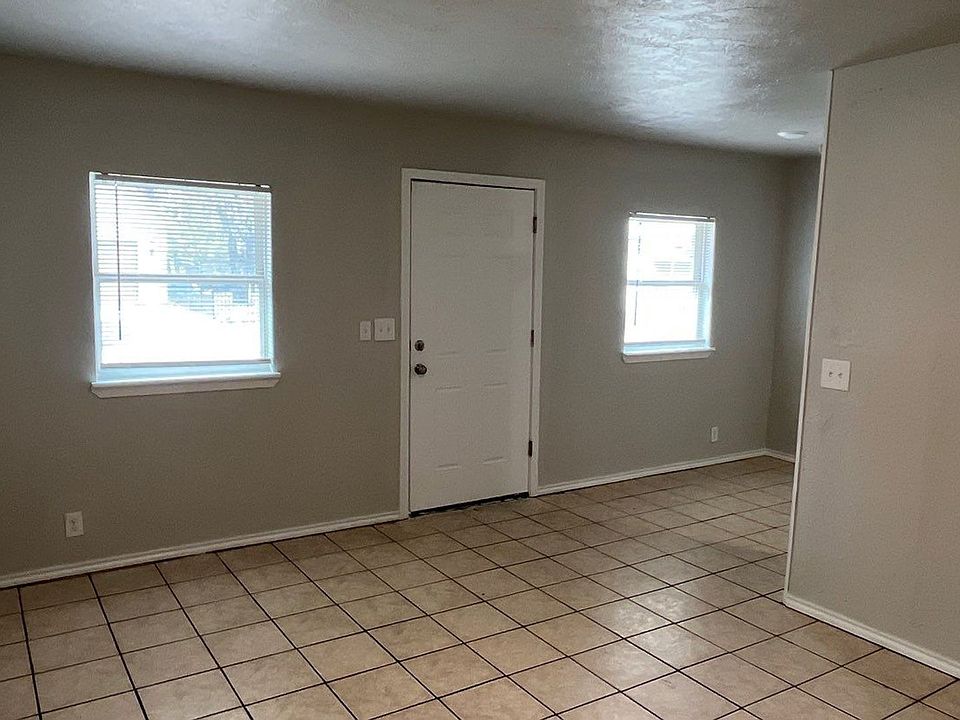 3018 S Lee Ave, Oklahoma City, OK 73109 | Zillow