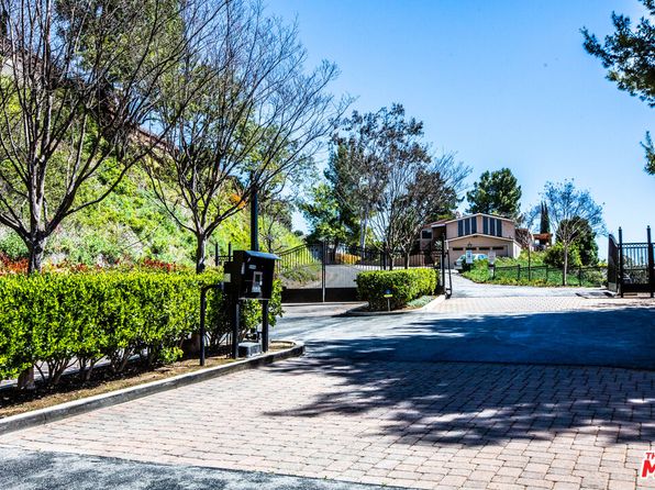 Calabasas CA Condos & Apartments For Sale - 2 Listings | Zillow