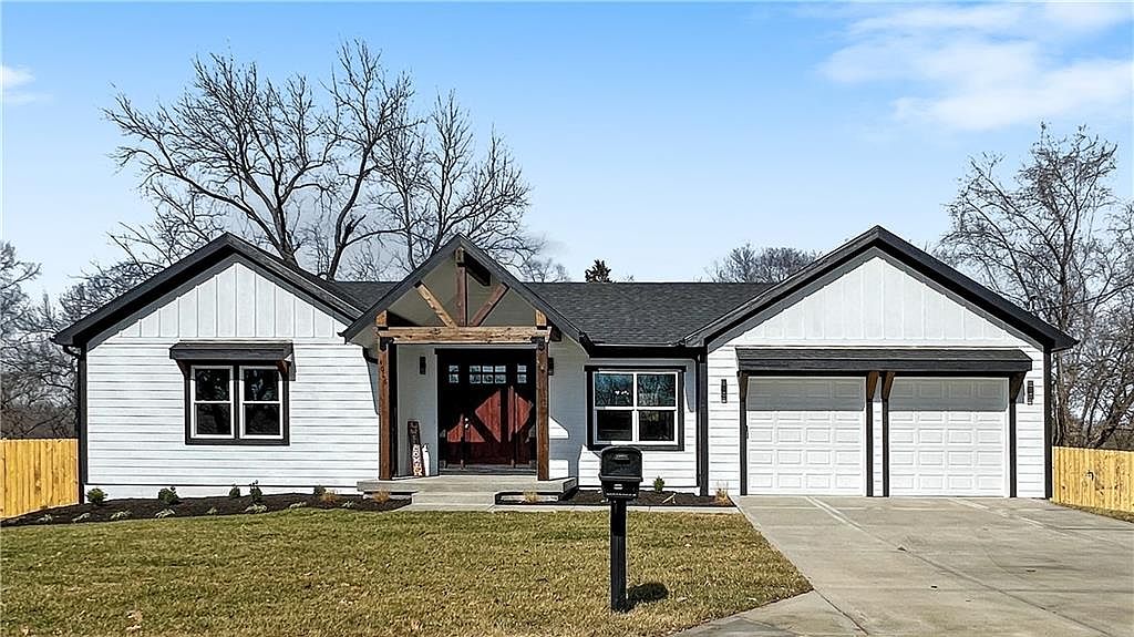 4016 Delavan Ave, Kansas City, KS 66104 | Zillow