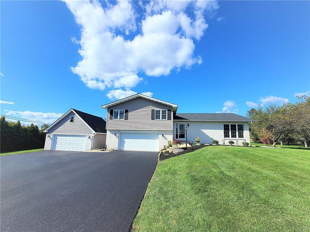 3177 Bellview Rd, Schnecksville, PA 18078 | Zillow