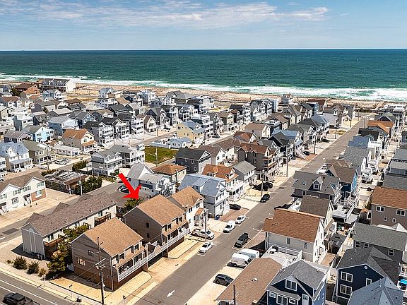 1800 Route 35 N APT 2B, Ortley Beach, NJ 08751 | Zillow