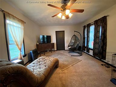 26 Peppermint Ln, Myra, WV 25544 | Zillow