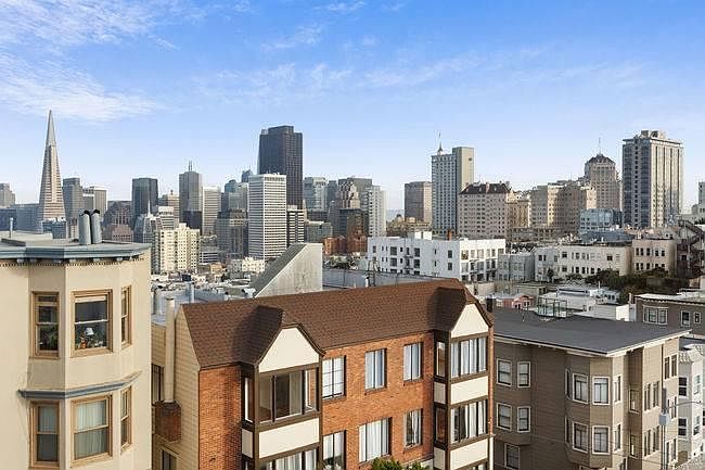 1653 Jones St #1, San Francisco, CA 94109 | Zillow