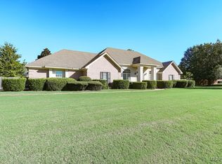 10 Village Way, Wetumpka, AL 36093 | MLS #565970 | Zillow