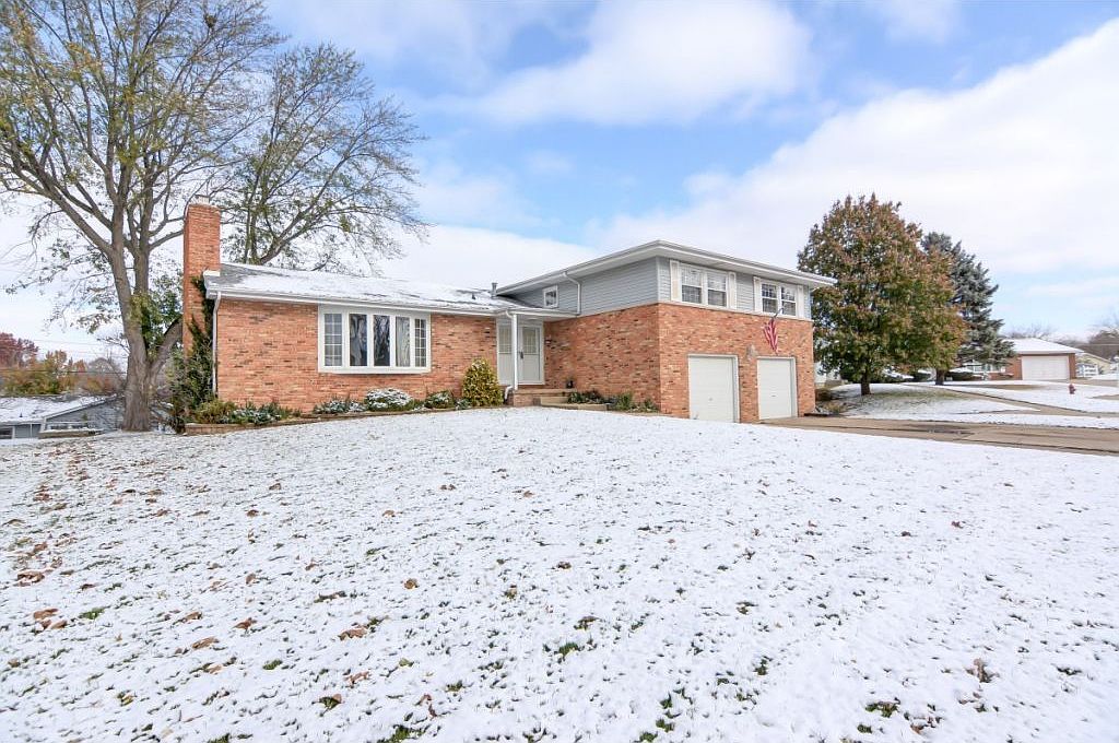2130 Gary Ct, Decatur, IL 62526 | Zillow