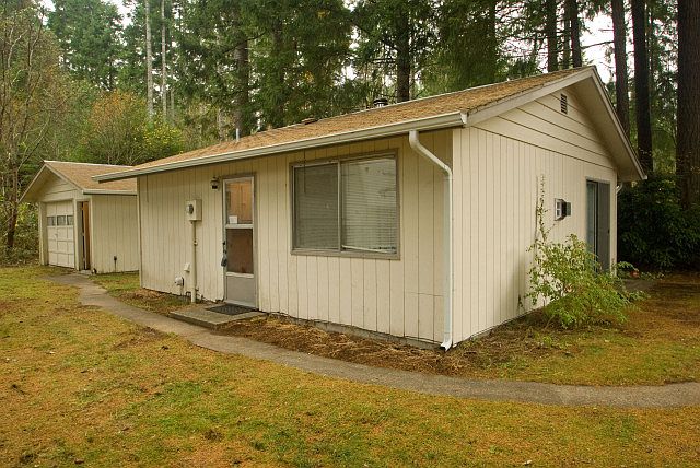31 NE Larson Lake Ln, Allyn, WA 98528 | Zillow