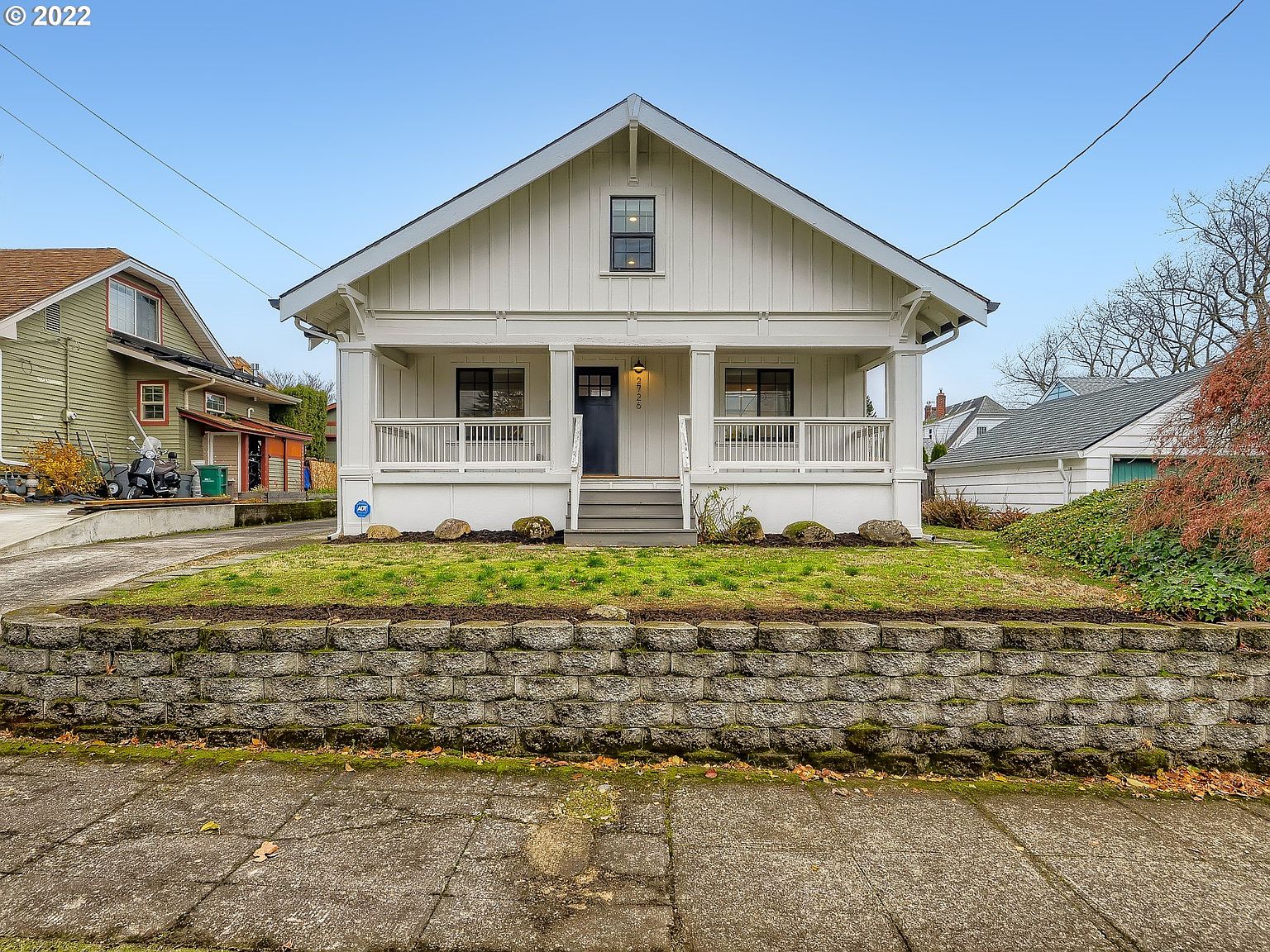 2726 NE 67th Ave, Portland, OR 97213 | Zillow