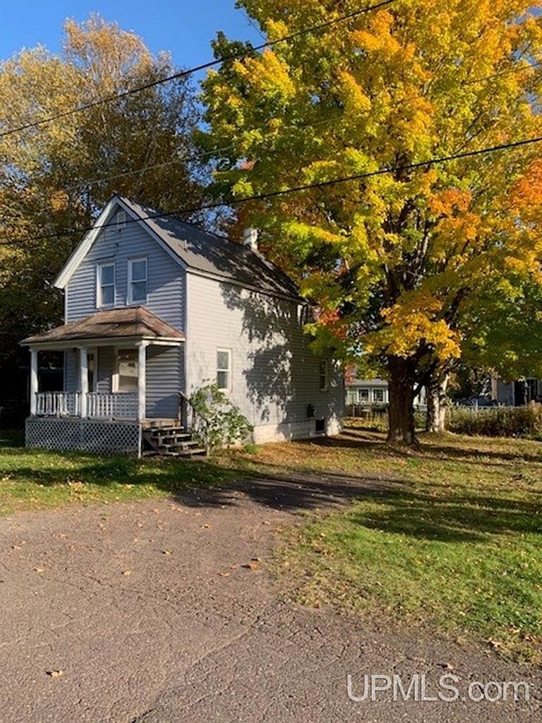 51754 Maple St, Hubbell, MI 49934 | Zillow
