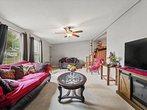 14013 County Road 511, Venus, TX 76084 | MLS #20464145 | Zillow