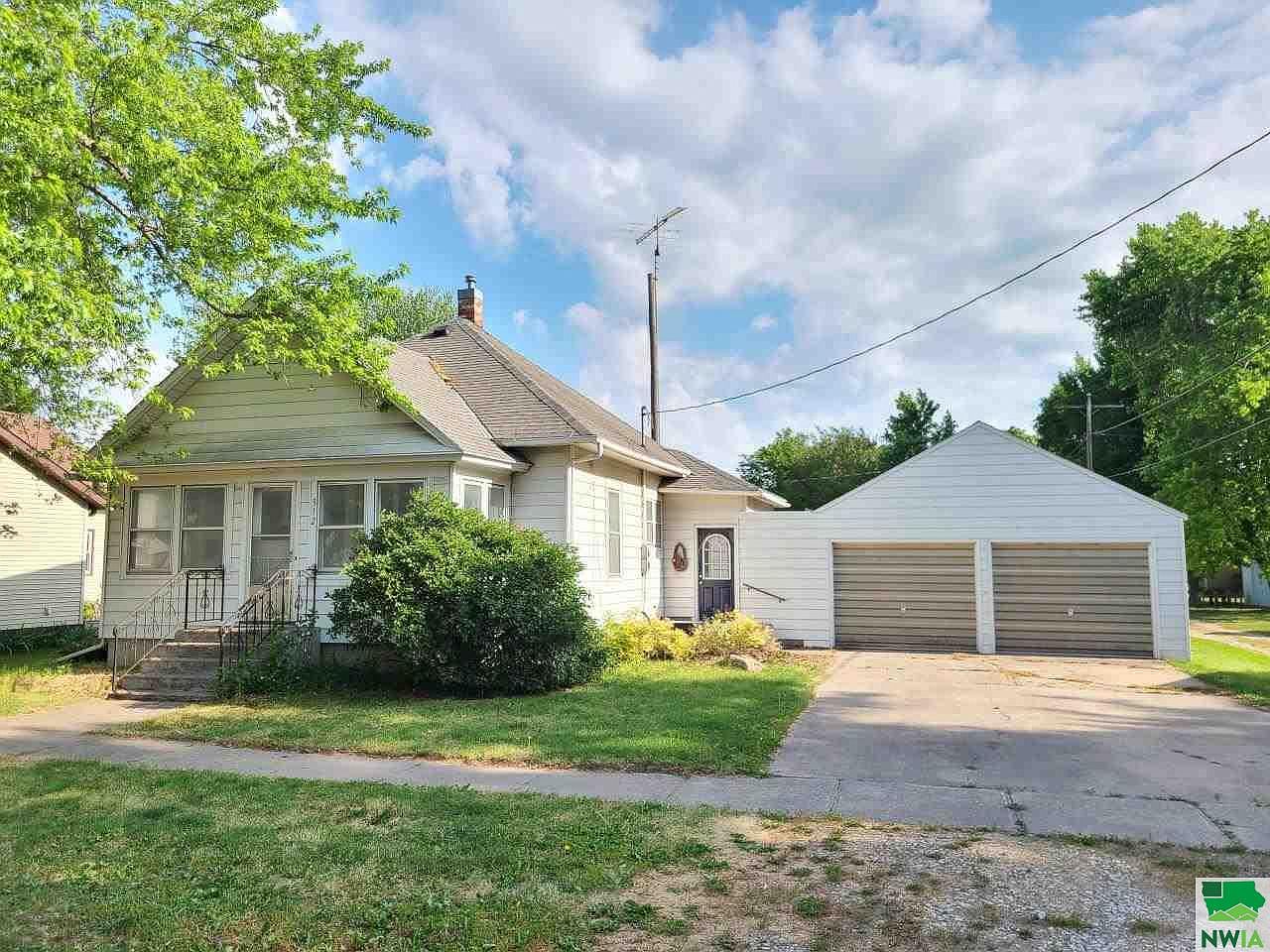 312 3rd St, Lytton, IA 50561 | Zillow