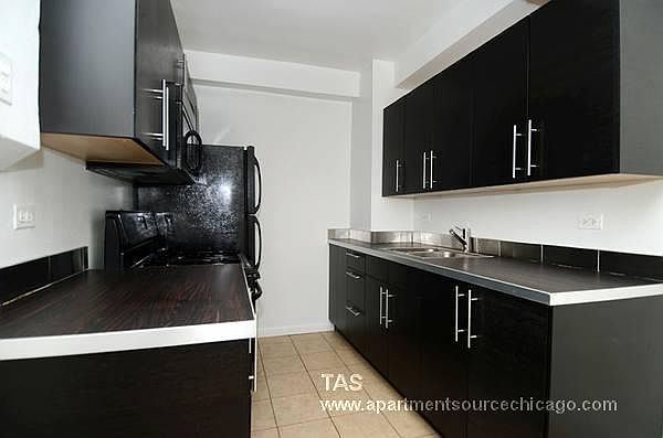 2756 N Pine Grove Ave APT 709, Chicago, IL 60614 | Zillow