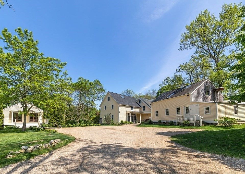 57 Eastern Ave, Essex, MA 01929 | Zillow