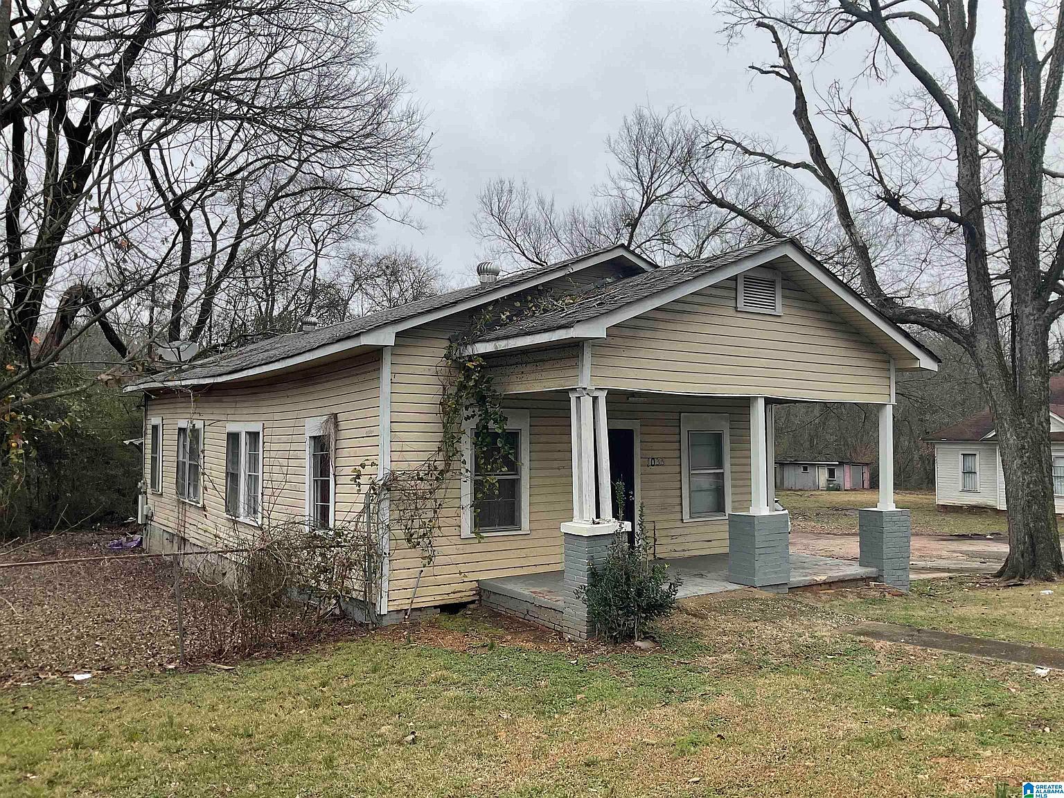 1035 Wilkes Rd, Midfield, AL 35228 | Zillow