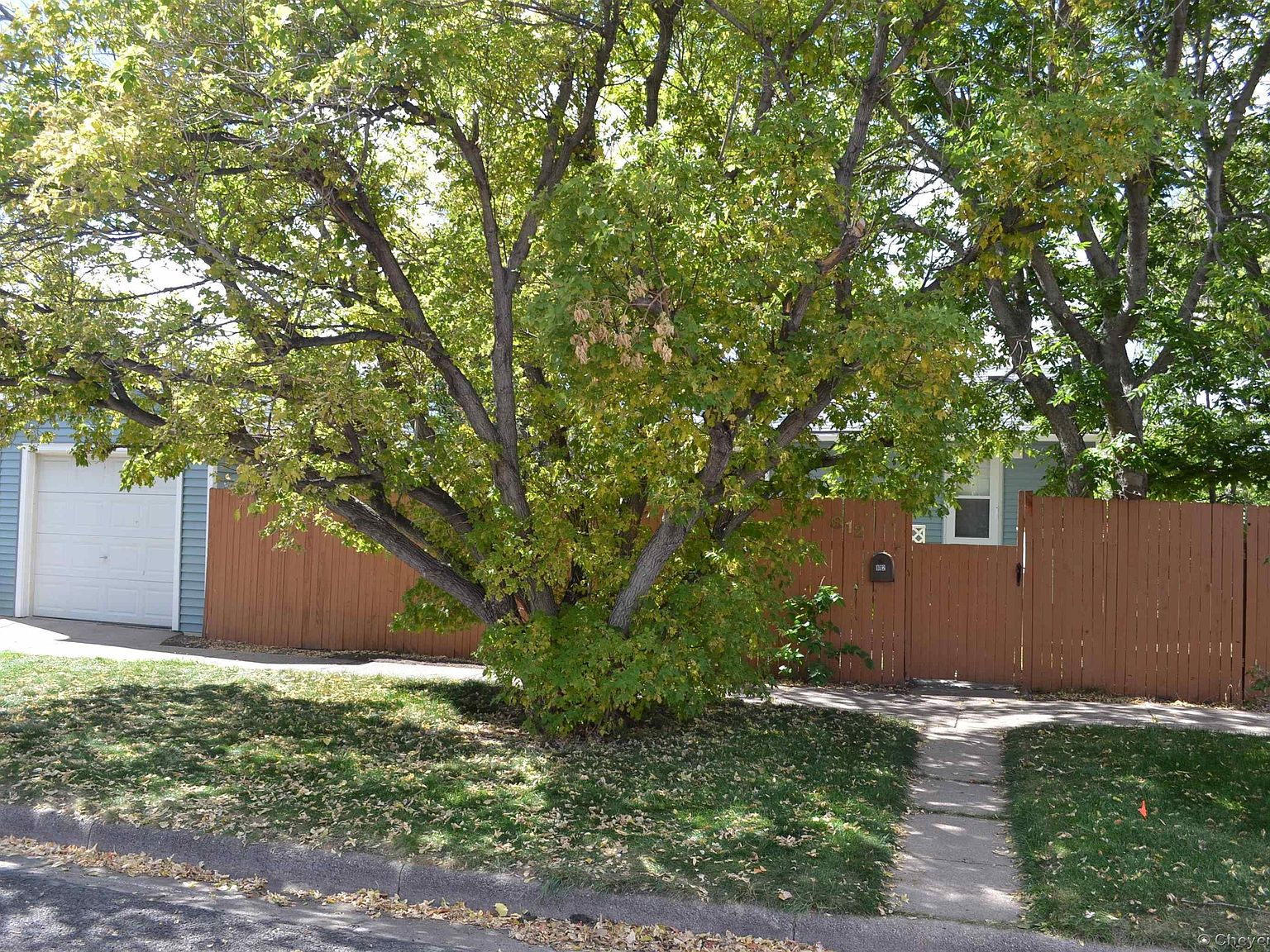 812 Maxwell Ave, Cheyenne, WY 82007 | Zillow