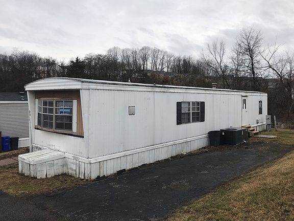 99 Country Club Dr #99, Oakdale, PA 15071 | Zillow