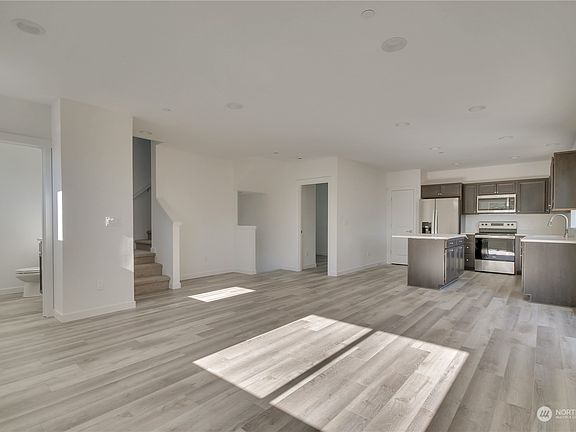 11507 12th Avenue S, Burien, WA 98168 | Zillow